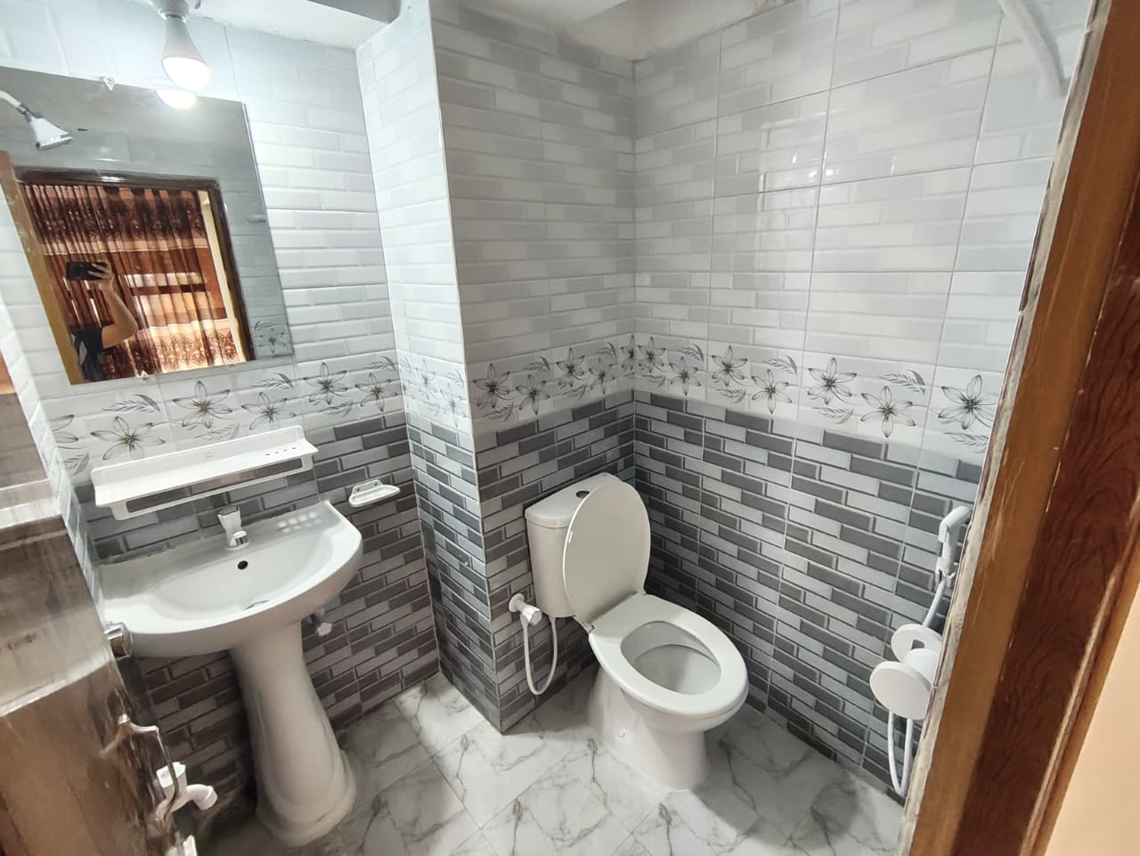 Affordable Couple NON-AC Room with City View at West Panthapath | Near ...